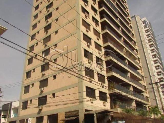 Apartamento para venda em Centro de 250.00m² com 3 Quartos, 1 Suite e 2 Garagens
