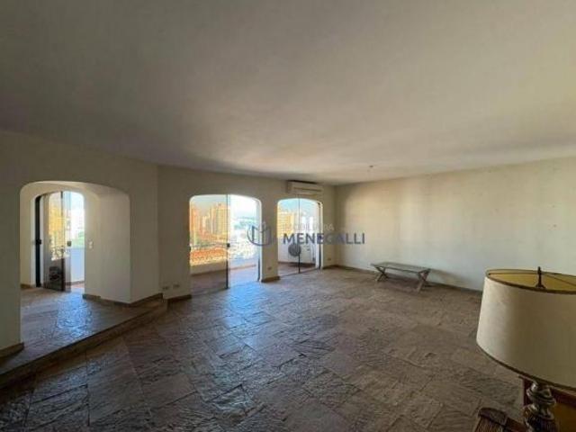 Apartamento para venda em Centro de 252.00m² com 4 Quartos, 2 Suites e 2 Garagens