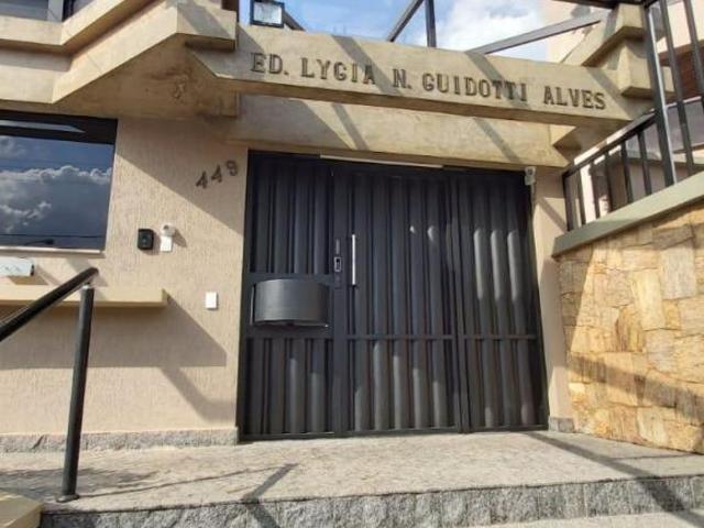 Apartamento para venda em Centro de 256.00m² com 1 Quarto, 3 Suites e 3 Garagens