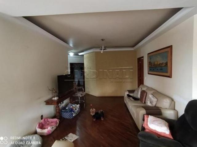 Apartamento para venda em Centro de 338.00m² com 3 Quartos, 1 Suite e 2 Garagens