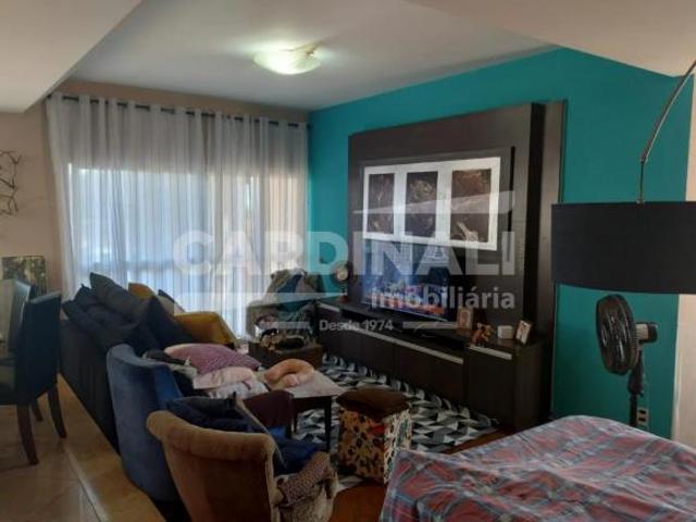 Apartamento para venda em Centro de 390.00m² com 3 Quartos, 3 Suites e 3 Garagens