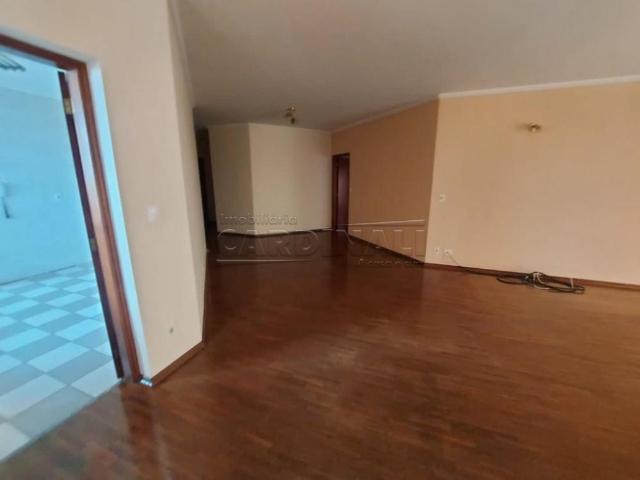 Apartamento para venda em Centro em Araraquara São Paulo de 338.00m² com 3 Quartos, 1 Suíte e 2 Garagens