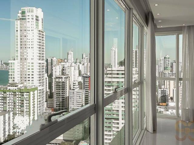 Apartamento para venda em Centro em Balneário Camboriú Santa Catarina de 120.00m² com 3 Quartos, 3 Suítes e 2 Garagens