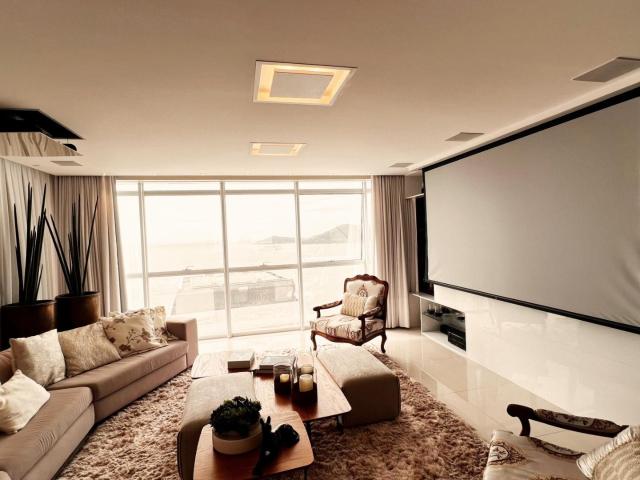 Apartamento para venda em Centro em Balneário Camboriú Santa Catarina de 234.00m² com 4 Quartos, 4 Suítes e 3 Garagens