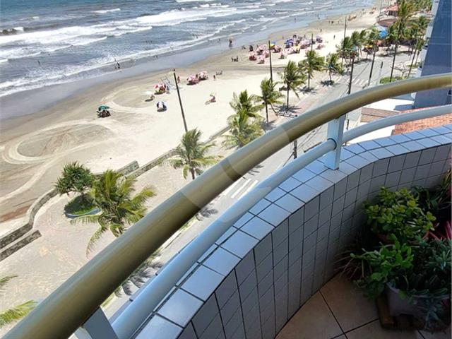 Apartamento para venda em Centro em Mongaguá São Paulo de 73.57m² com 2 Quartos, 1 Suíte e 2 Garagens
