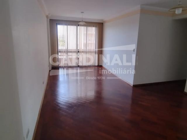 Apartamento para venda em Centro em São Carlos São Paulo de 109.00m² com 3 Quartos, 1 Suíte e 2 Garagens