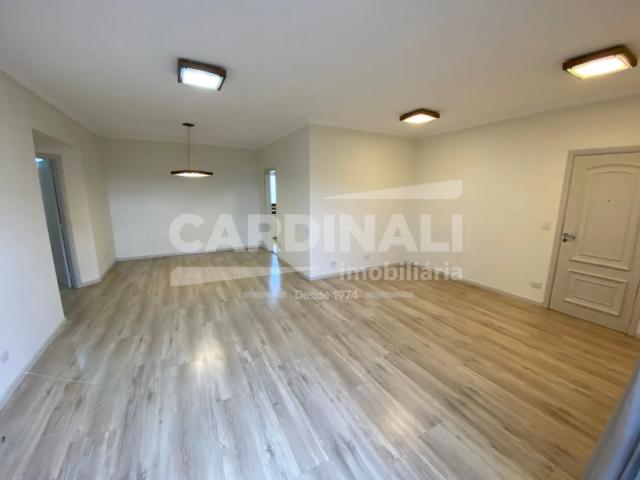 Apartamento para venda em Centro em São Carlos São Paulo de 129.00m² com 3 Quartos, 1 Suíte e 2 Garagens