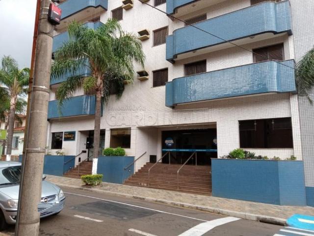 Apartamento para venda em Centro em São Carlos São Paulo de 178.00m² com 3 Quartos, 1 Suíte e 2 Garagens