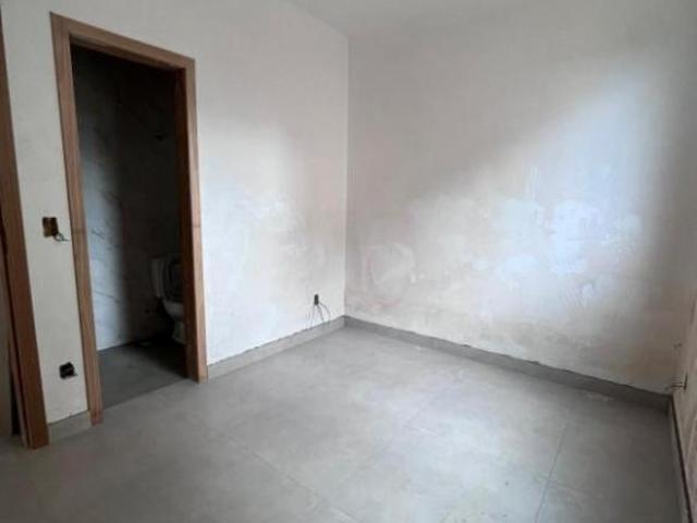Apartamento para venda em Centro, Sarzedo
