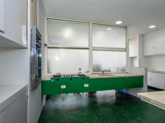 Apartamento para venda em Cerqueira César com 3 quartos, sendo 1 suíte, 200m²