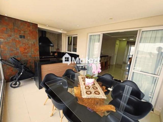 Apartamento para venda em Cézar De Souza de 114.00m² com 3 Quartos, 1 Suite e 2 Garagens