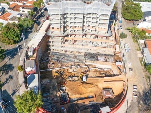 Apartamento para venda em Chácara Da Barra de 81.00m² com 2 Quartos, 2 Suites e 2 Garagens