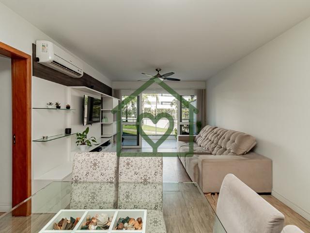 Apartamento para venda em Chácara Das Pedras em Porto Alegre Rio Grande do Sul de 138.00m² com 3 Quartos, 1 Suíte e 2 Garagens