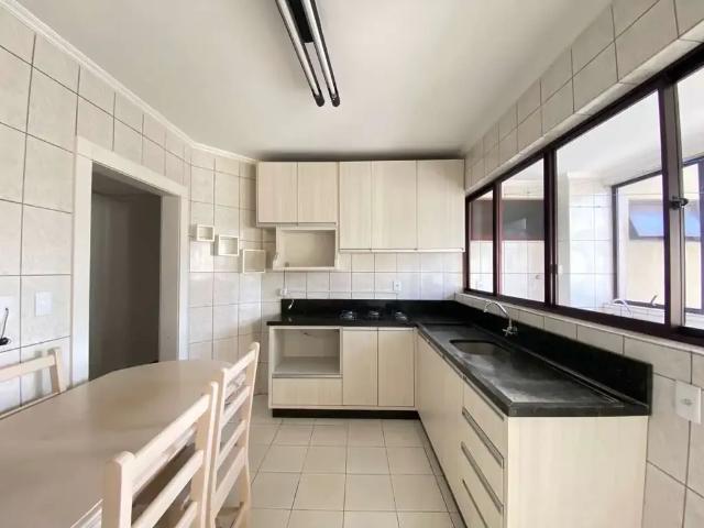 Apartamento para Venda em Chapecó/SC Centro 3 Quartos