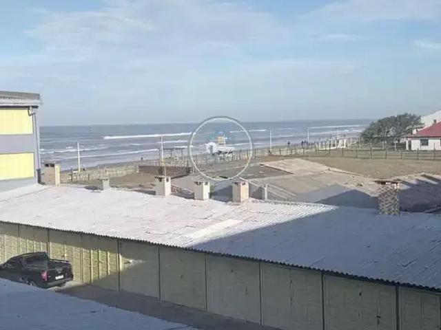 Apartamento para Venda em Cidreira/RS Centro 3 Quartos