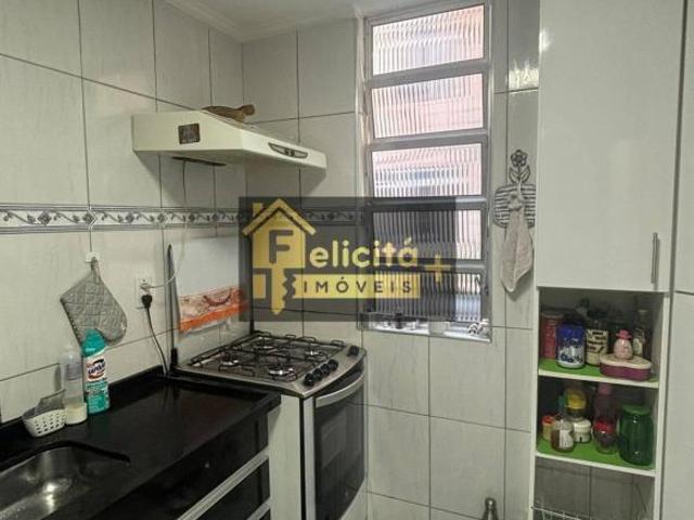 Apartamento para venda em Cohab V de 52.00m² com 2 Quartos e 1 Garagem