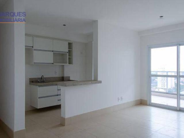 Apartamento para venda em Condomínio Edifício Imagine de 94.00m² com 3 Quartos, 1 Suite e 2 Garagens