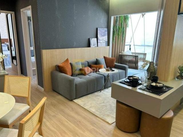 Apartamento para venda em Condomínio Onze de 58.00m² com 2 Quartos, 1 Suite e 2 Garagens