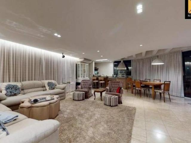 Apartamento para venda em Condomínio Ouro Preto de 422.00m² com 4 Quartos, 4 Suites e 4 Garagens