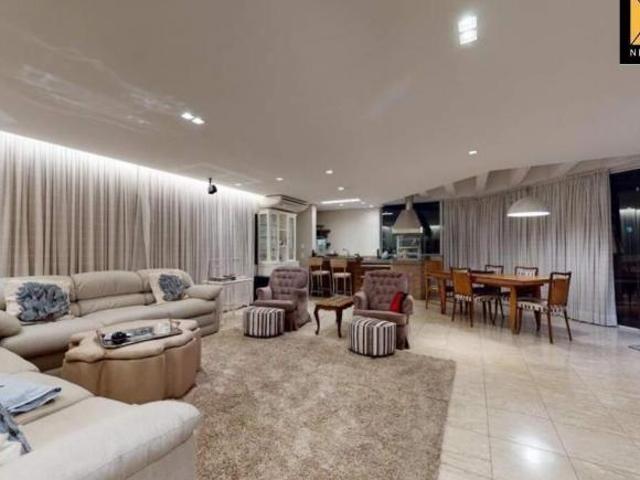 Apartamento para venda em Condomínio Ouro Preto de 422.00m² com 4 Quartos, 4 Suites e 4 Garagens