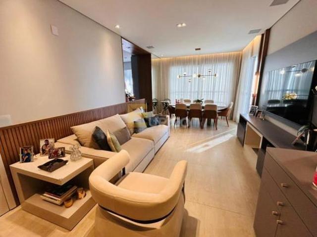 Apartamento para venda em Condomínio Le Parc Residence de 130.00m² com 3 Quartos, 3 Suites e 2 Garag