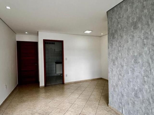 Apartamento para venda em Condomínio Residencial Valinhos de 72.00m² com 3 Quartos, 1 Suite e 2 Gara