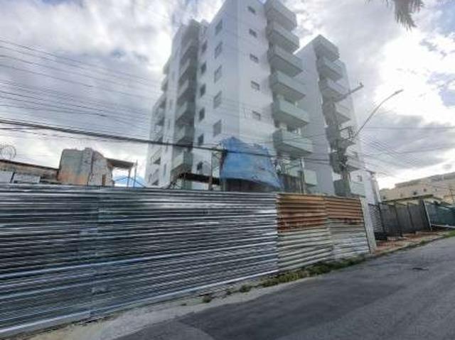 Apartamento para Venda em Contagem/MG Santa Cruz Industrial 3 Quartos