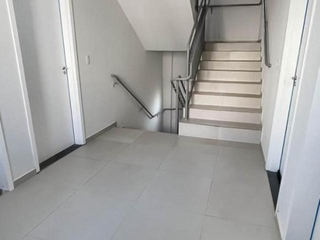 Apartamento para venda em Costeira de 40.00m² com 2 Quartos e 1 Garagem