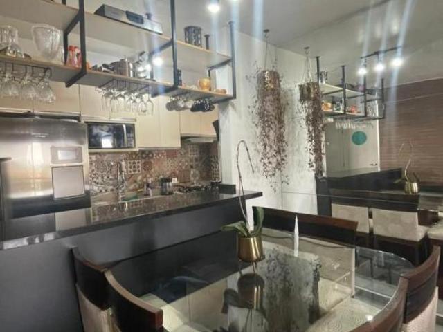 Apartamento para Venda em Cotia, Granja Viana, 3 dormitórios, 1 suíte, 2 banheiros, 2 vagas