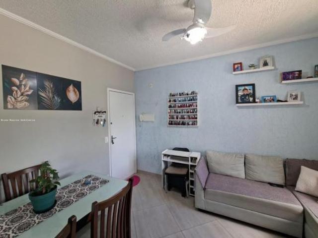 Apartamento para Venda em Cotia, Jardim das Graças, 2 dormitórios, 1 banheiro, 1 vaga