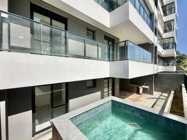 Apartamento para Venda em Cotia, Parque Rincão, 3 dormitórios, 3 suítes, 3 banheiros, 2 vagas