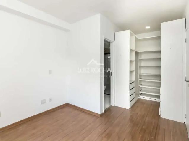 Apartamento para Venda em Cotia/SP Chácara Pavoeiro 3 Quartos
