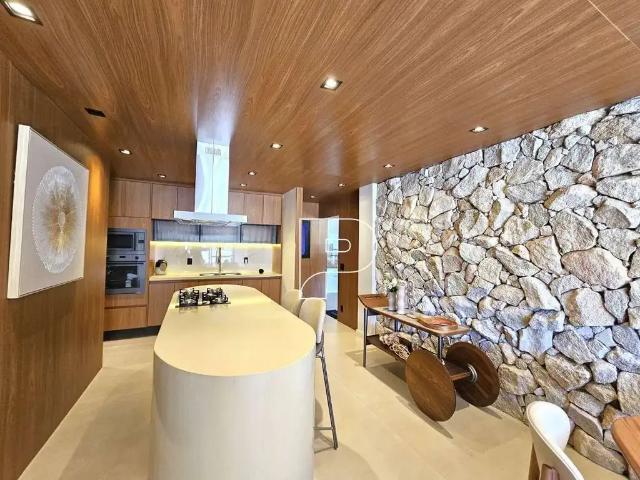 Apartamento para Venda em Cotia/SP Granja Viana 3 Quartos