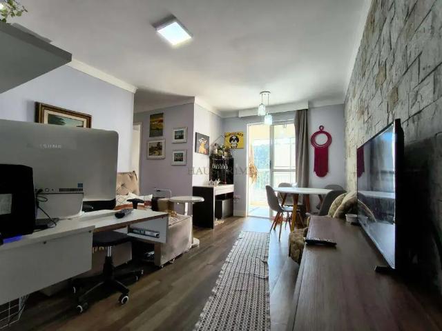Apartamento para Venda em Cotia/SP Jardim Petrópolis 3 Quartos