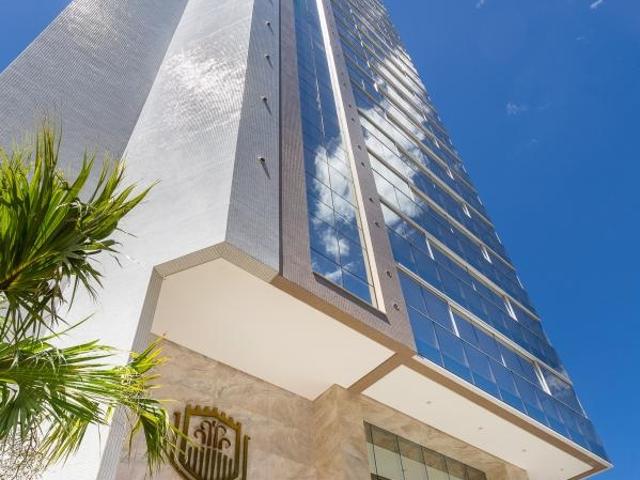 Apartamento para Venda em Criciúma/SC Centro 4 Quartos