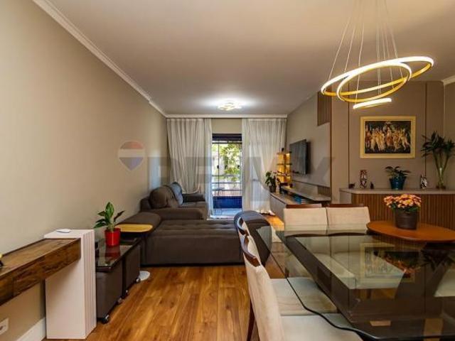 Apartamento para venda em Cristo Rei de 105.00m² com 3 Quartos, 1 Suite e 1 Garagem