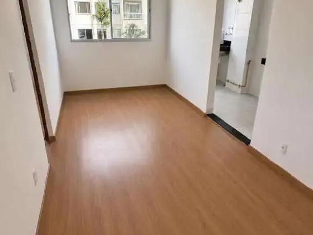 Apartamento para Venda em Duque de Caxias/RJ Parque Sarapuí 2 Quartos