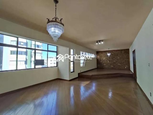 Apartamento para Venda em Divinópolis/MG Centro 3 Quartos