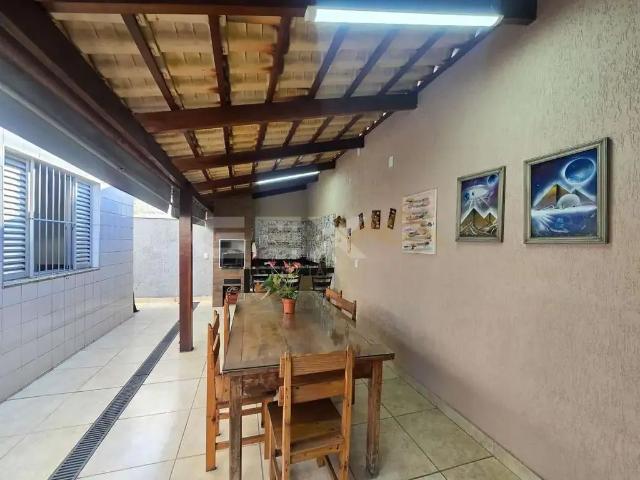 Apartamento para Venda em Divinópolis/MG Centro 3 Quartos