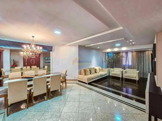 Apartamento para Venda em Divinópolis/MG Centro 4 Quartos