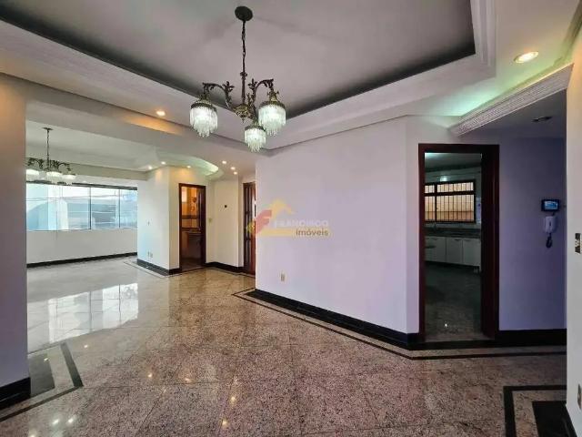 Apartamento para Venda em Divinópolis/MG Centro 4 Quartos
