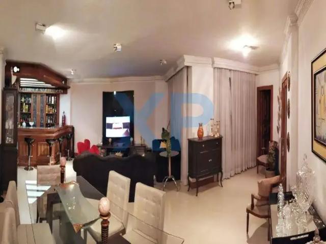 Apartamento para Venda em Divinópolis/MG Centro 4 Quartos