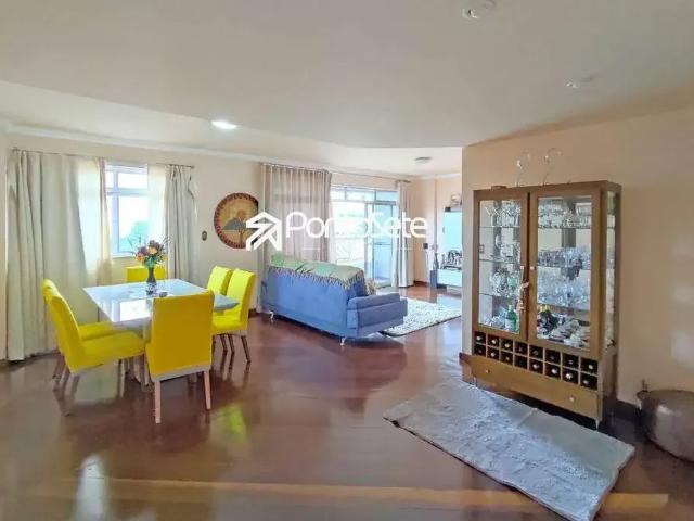 Apartamento para Venda em Divinópolis/MG Centro 4 Quartos