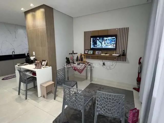 Apartamento para Venda em Divinópolis/MG Interlagos 3 Quartos