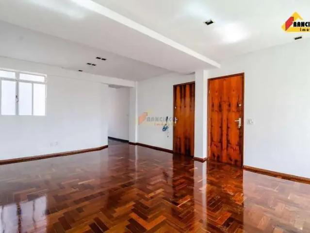 Apartamento para Venda em Divinópolis/MG Sidil 5 Quartos