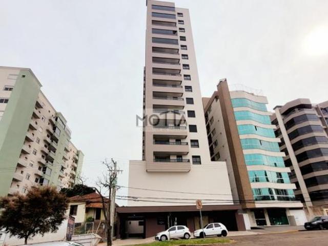 Apartamento para Venda em Erechim, Centro, 3 dormitórios, 1 suíte, 2 banheiros, 1 vaga
