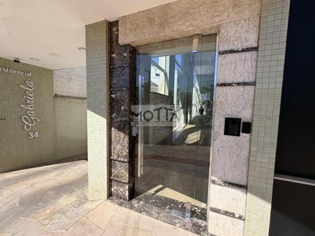 Apartamento para Venda em Erechim, Centro, 3 dormitórios, 1 suíte, 2 banheiros, 1 vaga