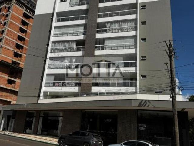 Apartamento para Venda em Erechim, Centro, 3 dormitórios, 1 suíte, 2 banheiros, 2 vagas
