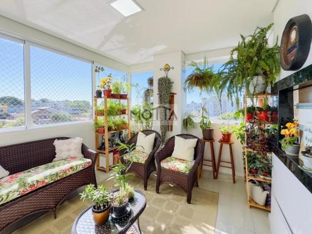 Apartamento para Venda em Erechim, Centro, 3 dormitórios, 1 suíte, 2 banheiros, 2 vagas
