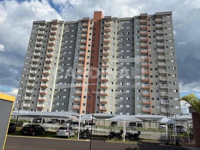 Apartamento para venda em Estrela de 51.00m² com 2 Quartos e 2 Garagens